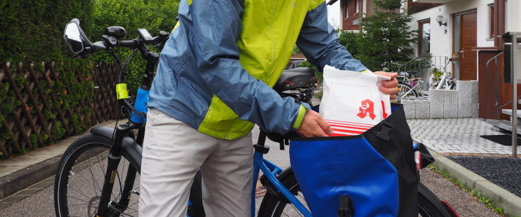 Bike Messenger 24 - with LIVE RADAR to the nearest bike courier